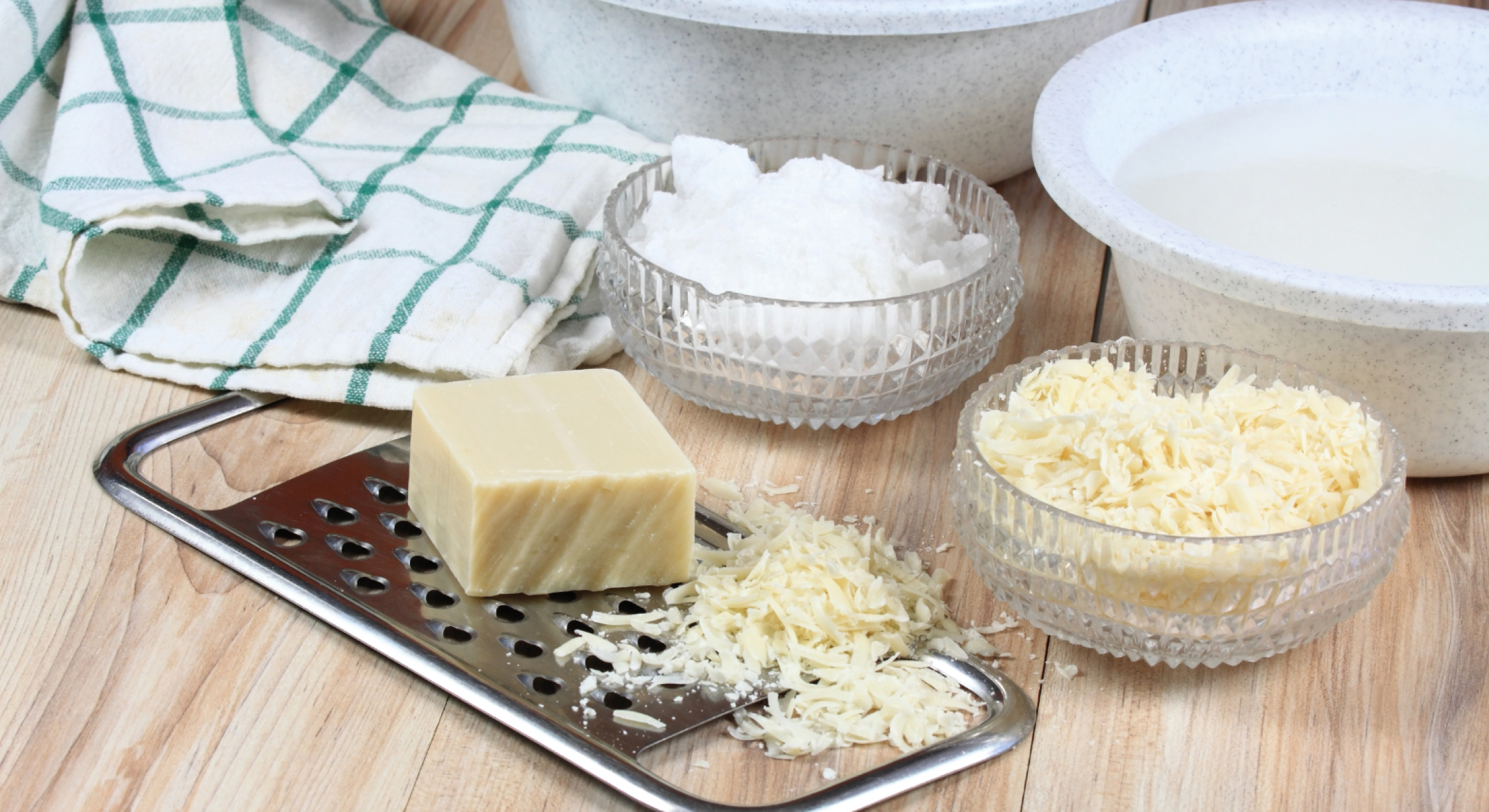 Tuto d’Eco' : créez votre lessive maison avec des copeaux de savon